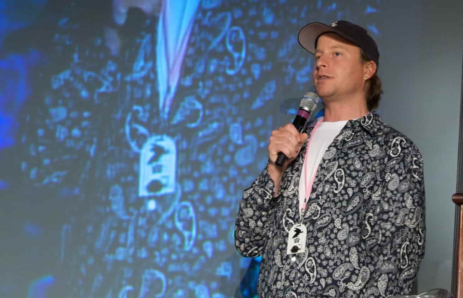 Grand Theft Auto Legend Lazlow Jones Has Departed Rockstar Games Playstation Universe