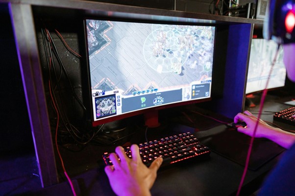 The role of online gaming as a leading force for future technological ...