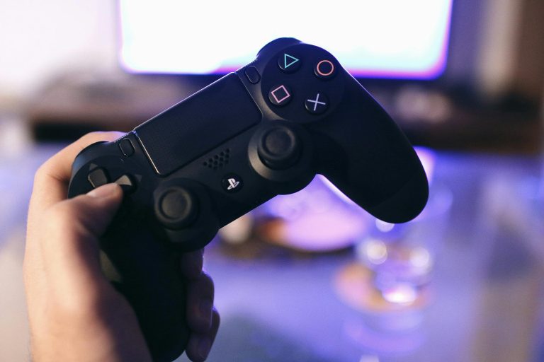 What PlayStation Games Teach Us About Player Incentives - PlayStation ...